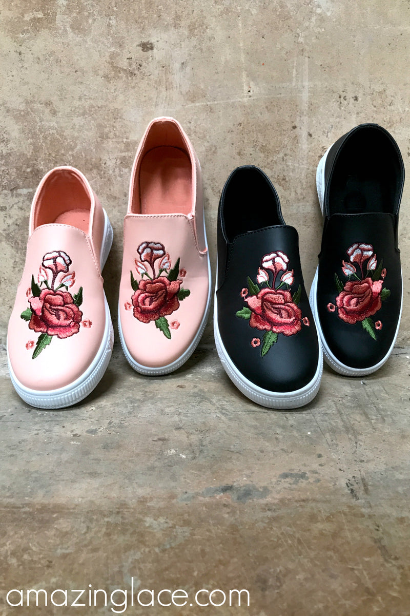 Rose Applique Sneakers – Amazing Lace